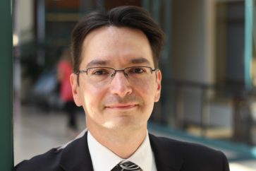 UWinnipeg’s Kevin Lamoureux in documentary “First Contact” | University ...