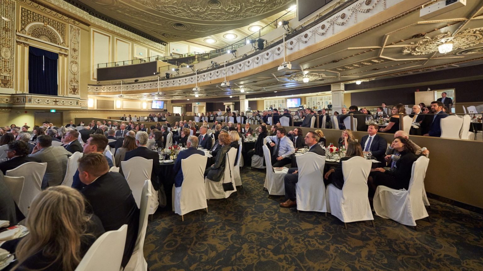 Duff Roblin Award Dinner raises over $150,000 in support of UWinnipeg ...