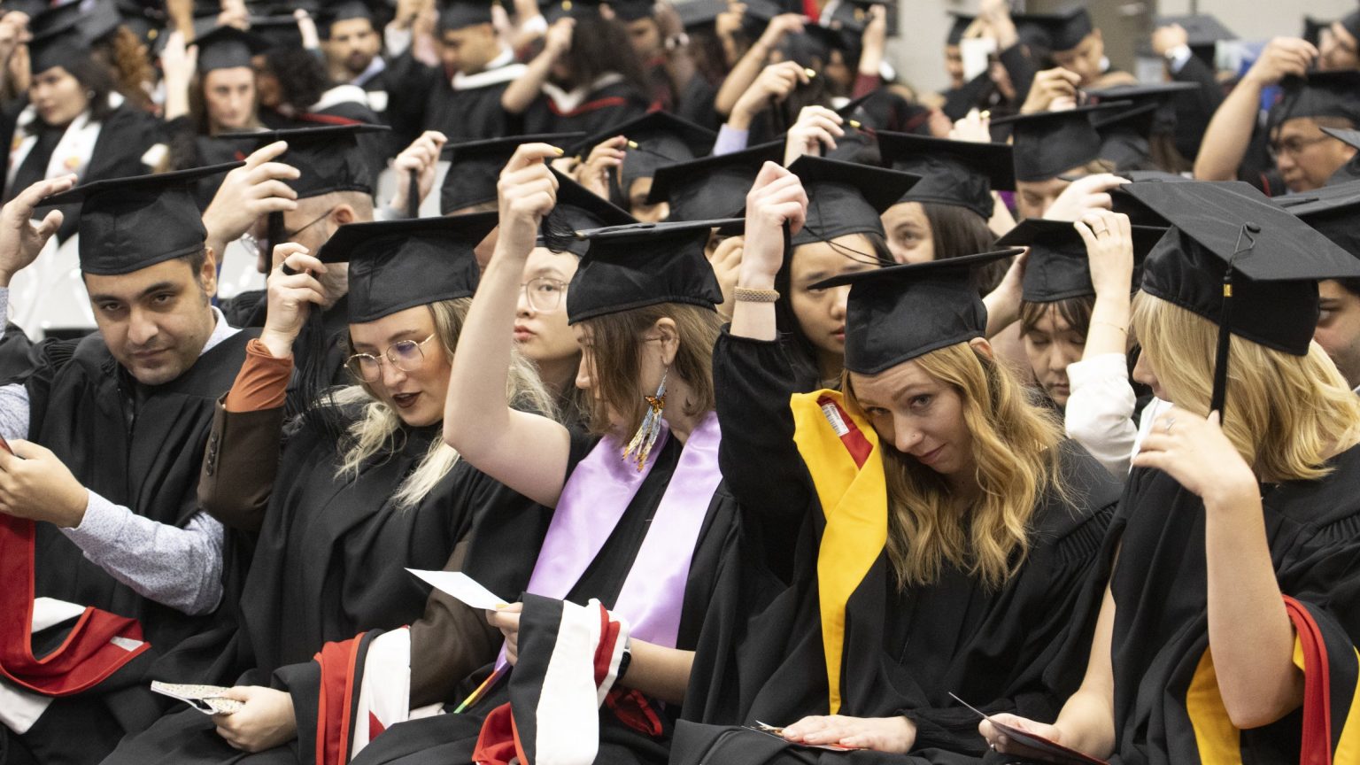 Free digital news subscriptions for UWinnipeg campus community ...